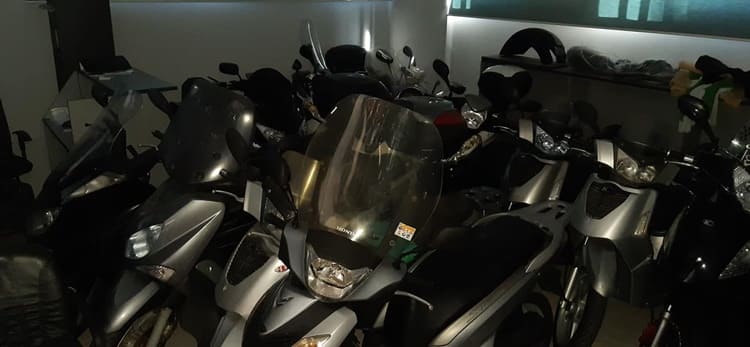 ΣΥΝΕΡΓΕΙΟ ΜΟΤΟΣΥΚΛΕΤΩΝ ΤΑΥΡΟΣ ΑΘΗΝΑ | MOTOGI IOANNOY - Greekcatalog.net