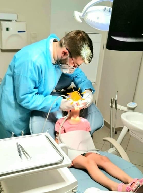 ΧΕΙΡΟΥΡΓΟΣ ΟΔΟΝΤΙΑΤΡΟΣ ΣΑΜΟΣ | SAMOS DENTAL EXPERTS ΣΟΦΟΥΛΗΣ ΕΜΜΑΝΟΥΗΛ ...