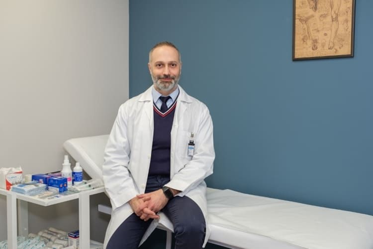 ΧΕΙΡΟΥΡΓΟΣ ΟΡΘΟΠΕΔΙΚΟΣ ΜΑΡΟΥΣΙ | ΠΑΠΟΥΛΙΔΗΣ ΝΙΚΟΛΑΟΣ - Greekcatalog.net