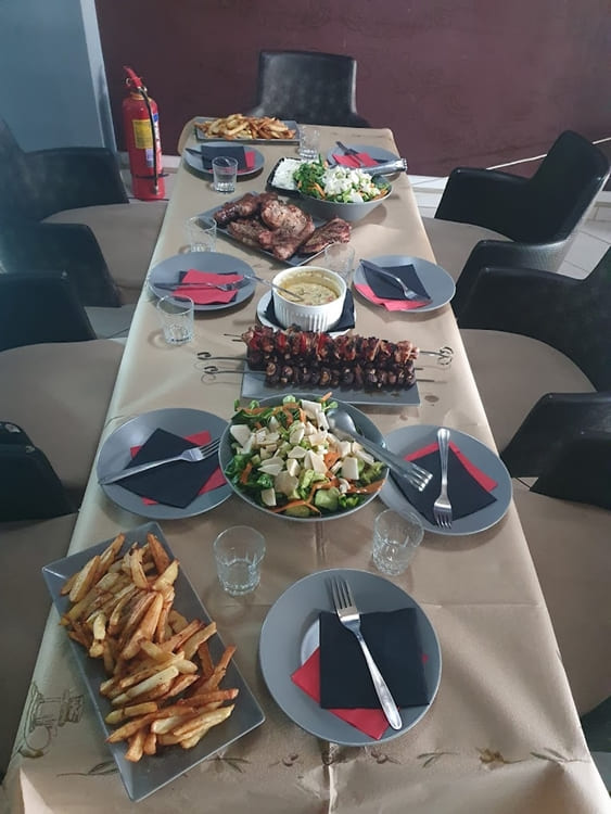 ΚΑΦΕ ΜΕΖΕΔΟΠΩΛΕΙΟ ΝΕΑ ΑΡΤΑΚΗ | SAGA CAFE - Greekcatalog.net