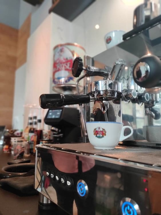 ΚΑΦΕΤΕΡΙΑ ΚΑΡΔΙΤΣΑ | CUPTAILS COFFEE & MORE - Greekcatalog.net