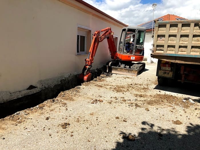 ΧΩΜΑΤΟΥΡΓΙΚΕΣ ΕΡΓΑΣΙΕΣ ΚΑΣΤΟΡΙΑ | ΚΕΡΑΜΙΔΟΠΟΥΛΟΣ ΓΙΑΝΝΗΣ - Greekcatalog.net
